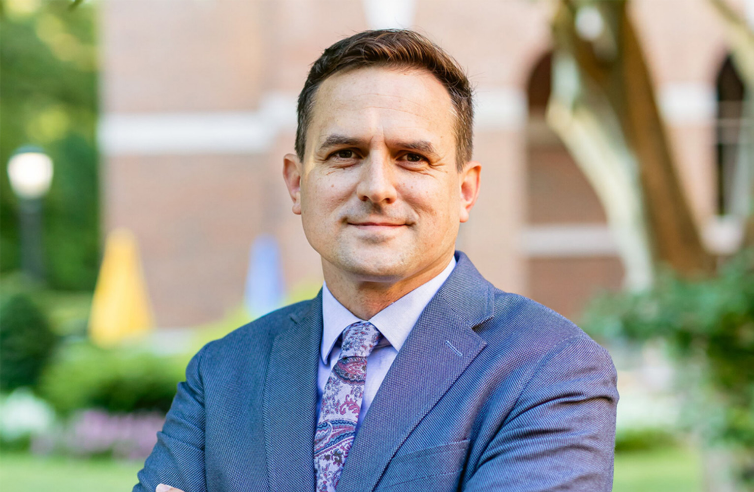Bringing Business to Undergraduates - Carolina Stories
